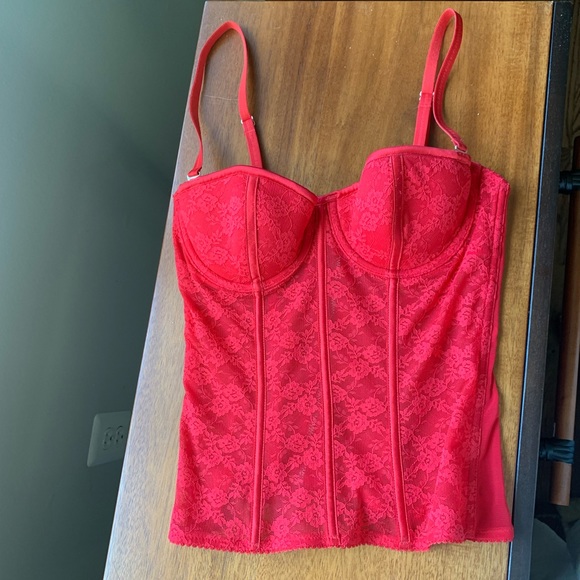 Victoria's Secret | Tops | Nwot Red Lace Victorias Secret Zip Up Corset ...
